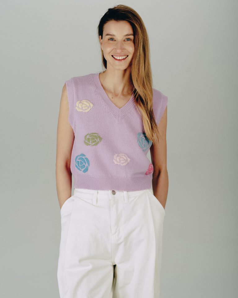 Peony Magic Vest - AmiAmalia Luxury Knitwear